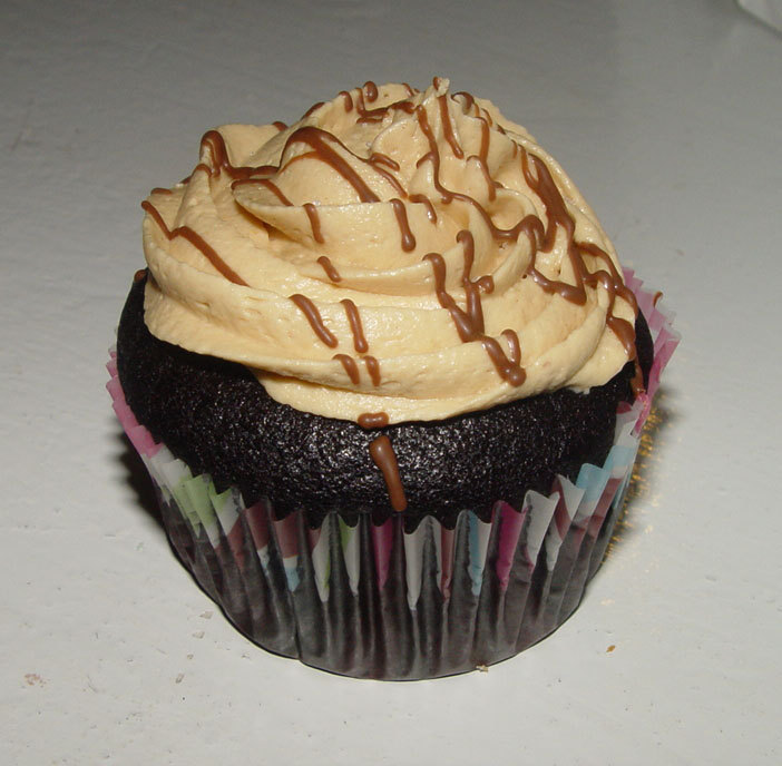 Chocolate Cupcakes With P.b. Frosting Diy Mix (makes One Dozen) on Luulla